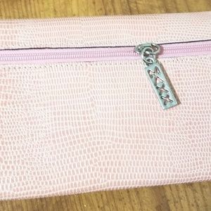 Maxx Studio | Accessories | Maxx Studio Lizard Leather Embossed Wallet ...